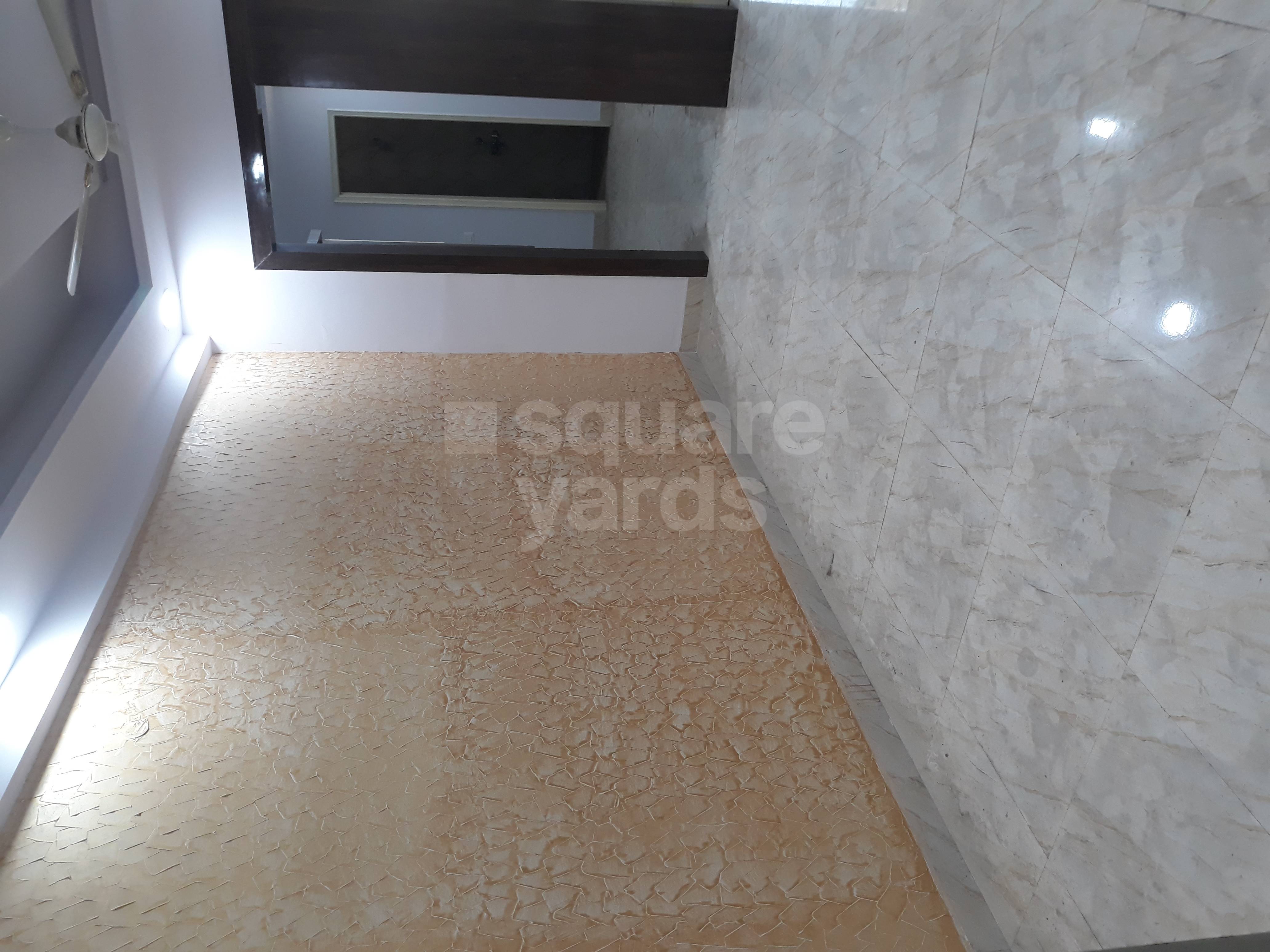 Resale 3 Bedroom 1588 Sq.Ft. Builder Floor in Defence Enclave Noida ...