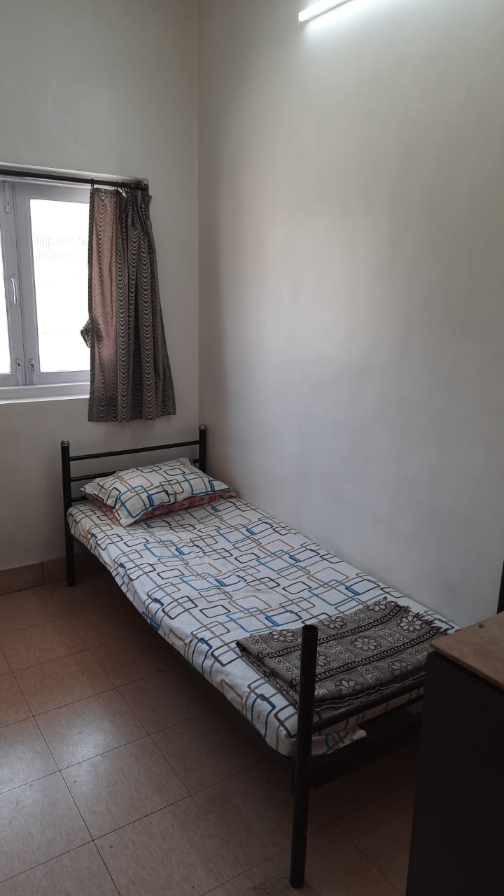 For Rent Room Available Pg For Boys Student Listings And Prices - Waa2