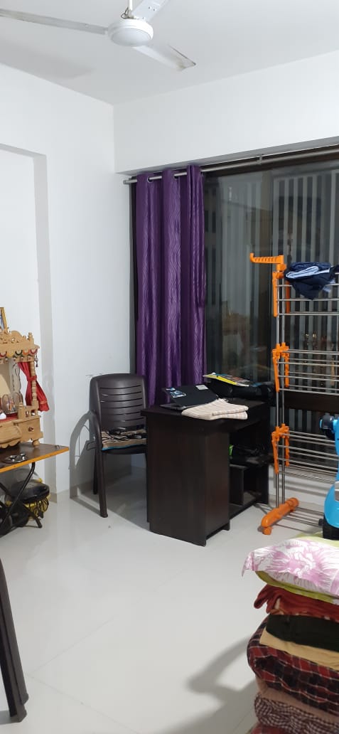 Rental 3 Bedroom 1611 Sq.Ft. Apartment in Vyapti Vandematram Crosswind, Gota Ahmedabad - 4507422