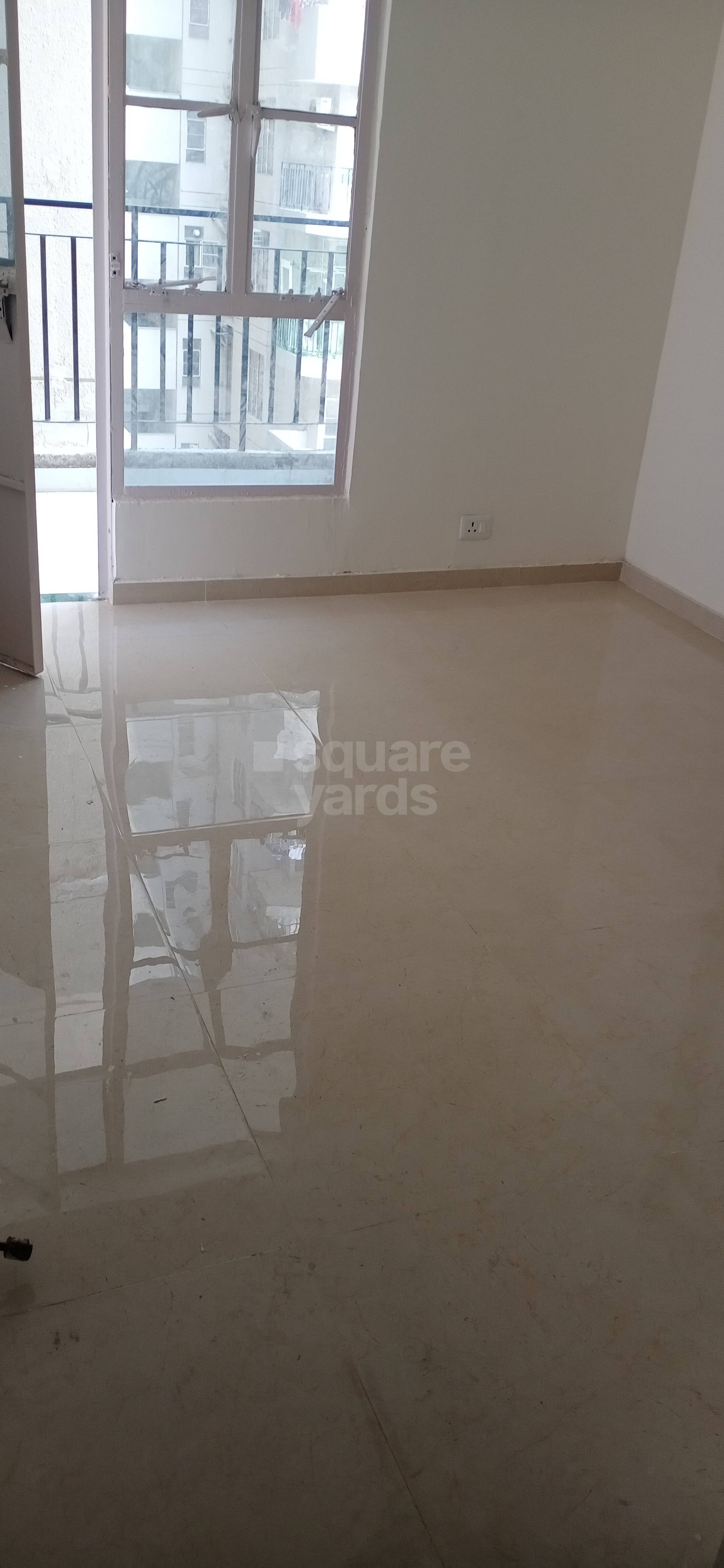 Rental 2 Bedroom 554 Sq.Ft. Apartment in Signature Global Solera 2 ...