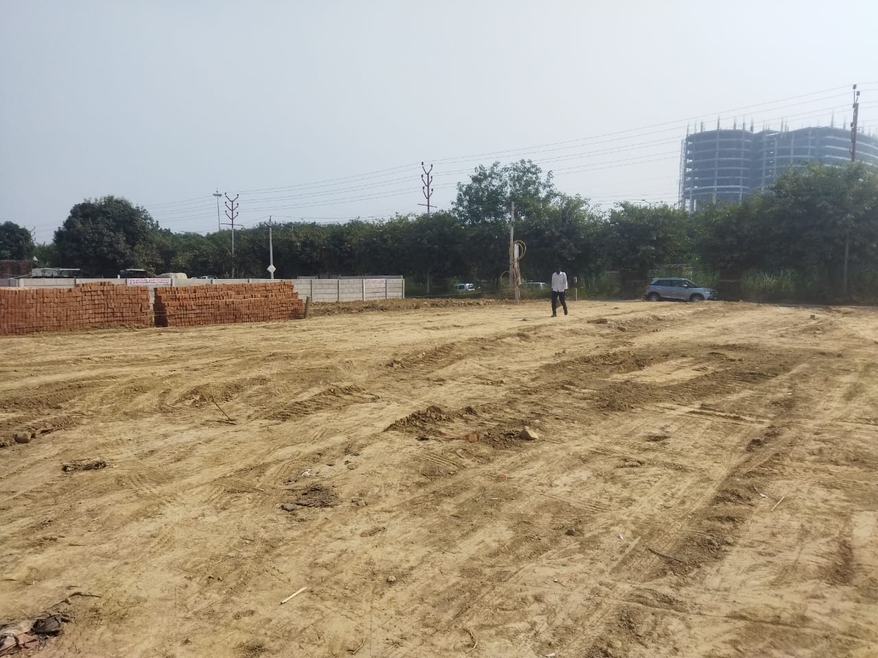 Resale 4000 Sq.Ft. Plot in Amar Shaheed Path Lucknow - 4658236