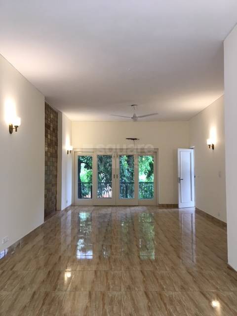 Rental 6+ Bedroom 3000 Sq.Ft. Independent House in Defence Colony ...
