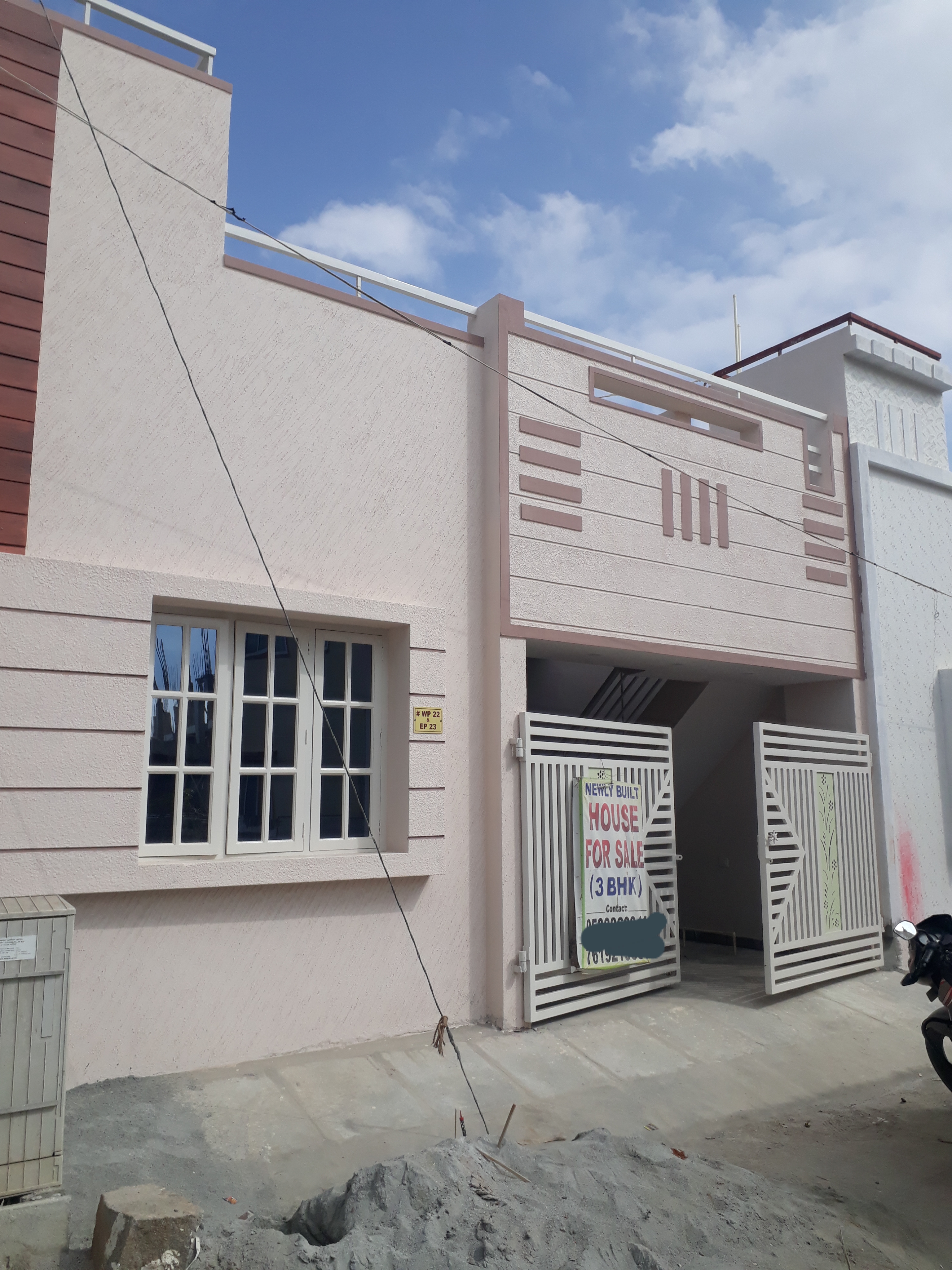 Resale 3 Bedroom 1272 Sq.Ft. Independent House in Anandapura Bangalore ...