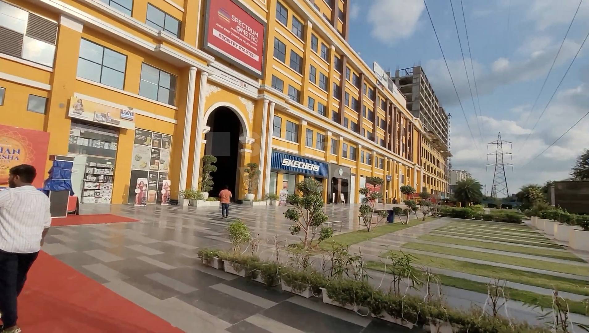 Resale Commercial Shop 350 Sq.Ft. in Spectrum@Metro, Sector 75 Noida ...