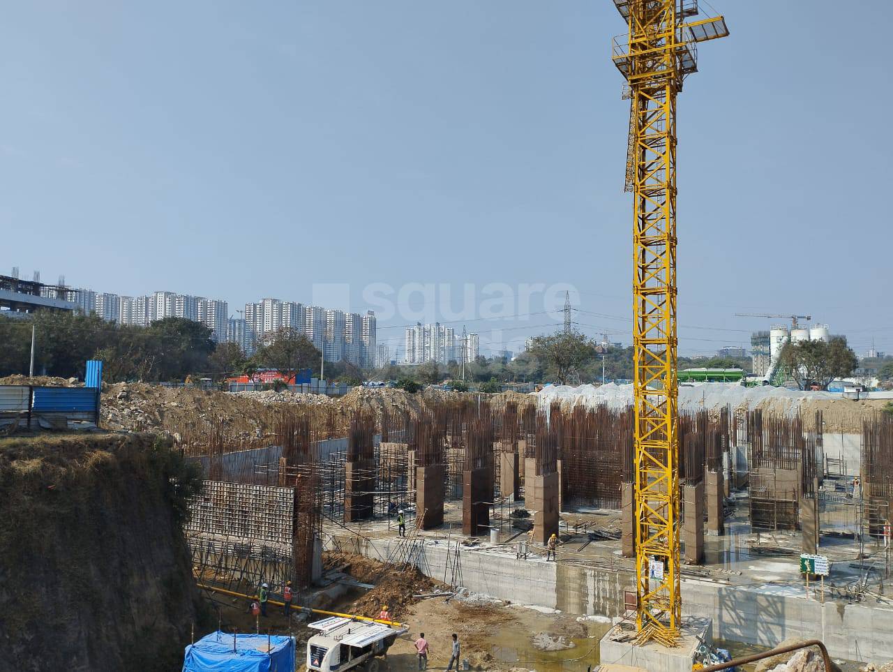 Resale 2.5 Bedroom 1685 Sq.Ft. Apartment in Radha Kokapet Terminal ...