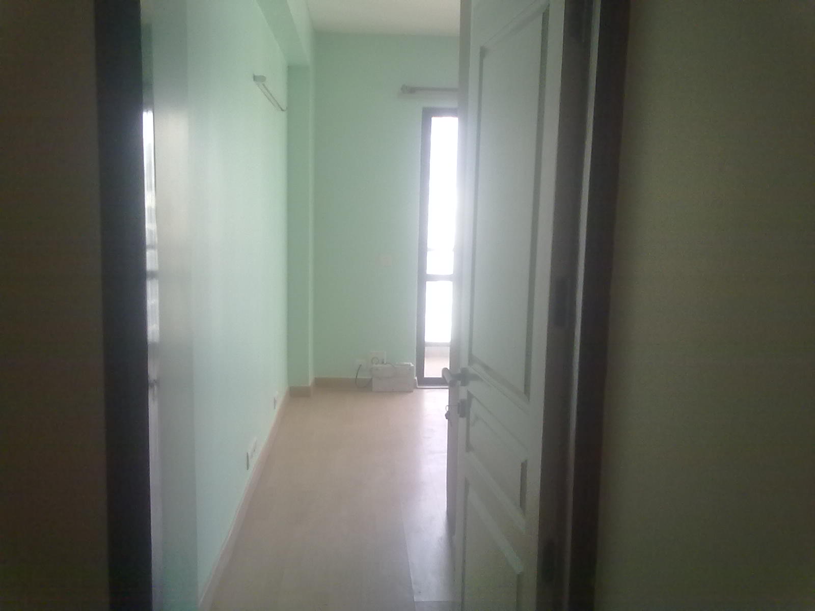 Resale 3 Bedroom 1550 Sq.Ft. Apartment in DLF Regency Park II, Sector ...