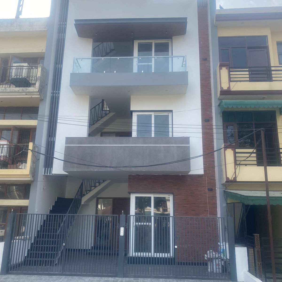 Resale 6 Bedroom 2835 Sq.Ft. Independent House in Phase 10 Mohali - 4983711