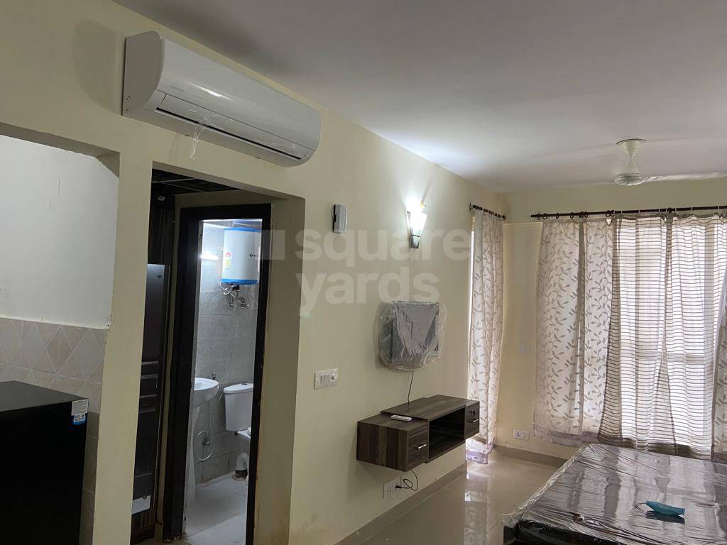 Rental Studio 495 Sq.Ft. Apartment in Logix Blossom Zest, Sector 143 ...