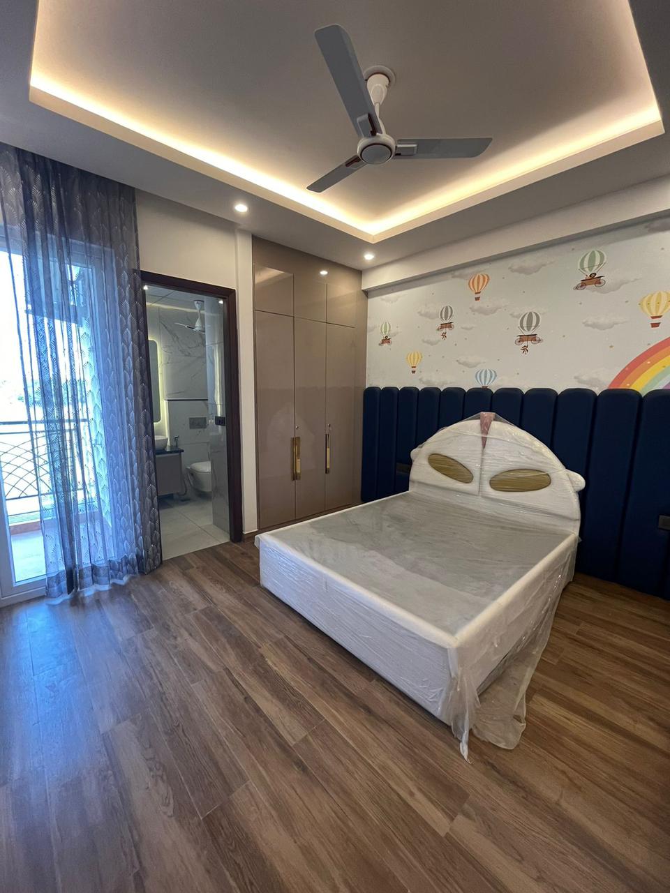 Resale 3 Bedroom 180 Sq.Yd. Builder Floor in Anant Raj The Estate ...