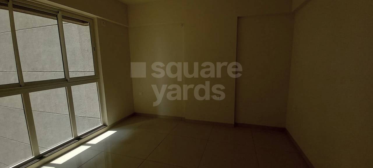 Resale 2 Bedroom 720 Sq Ft Apartment In Godrej Tranquil Kandivali