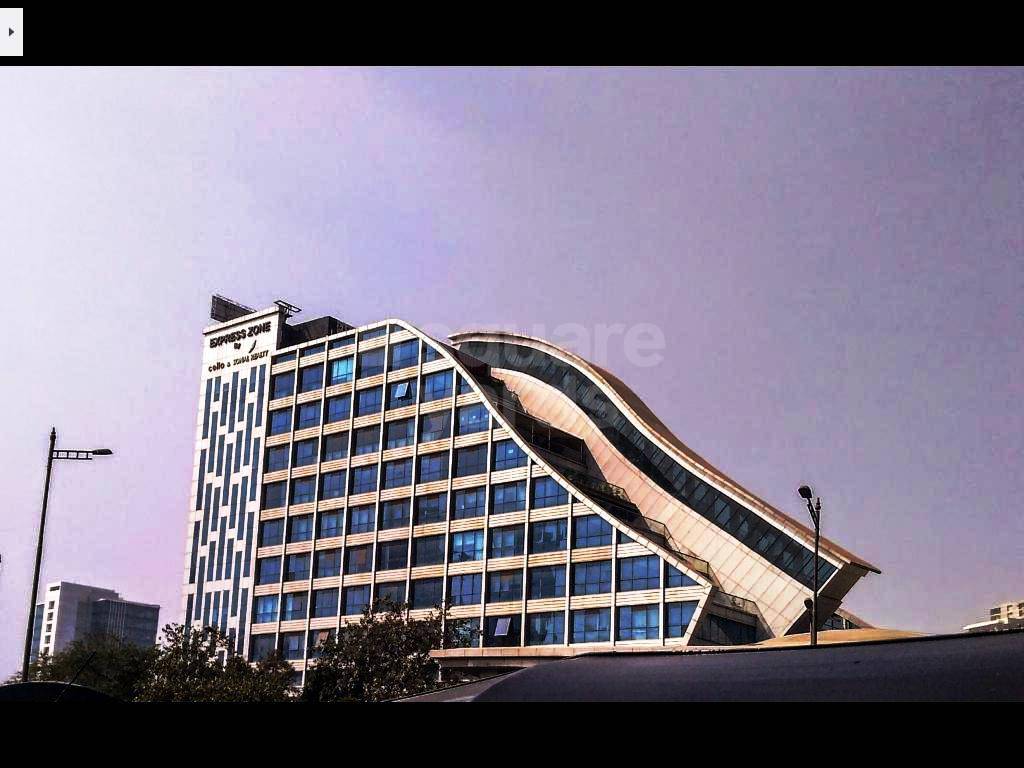 Rental Commercial Office Space 160 Sq.Ft. in Express Zone, Malad East ...