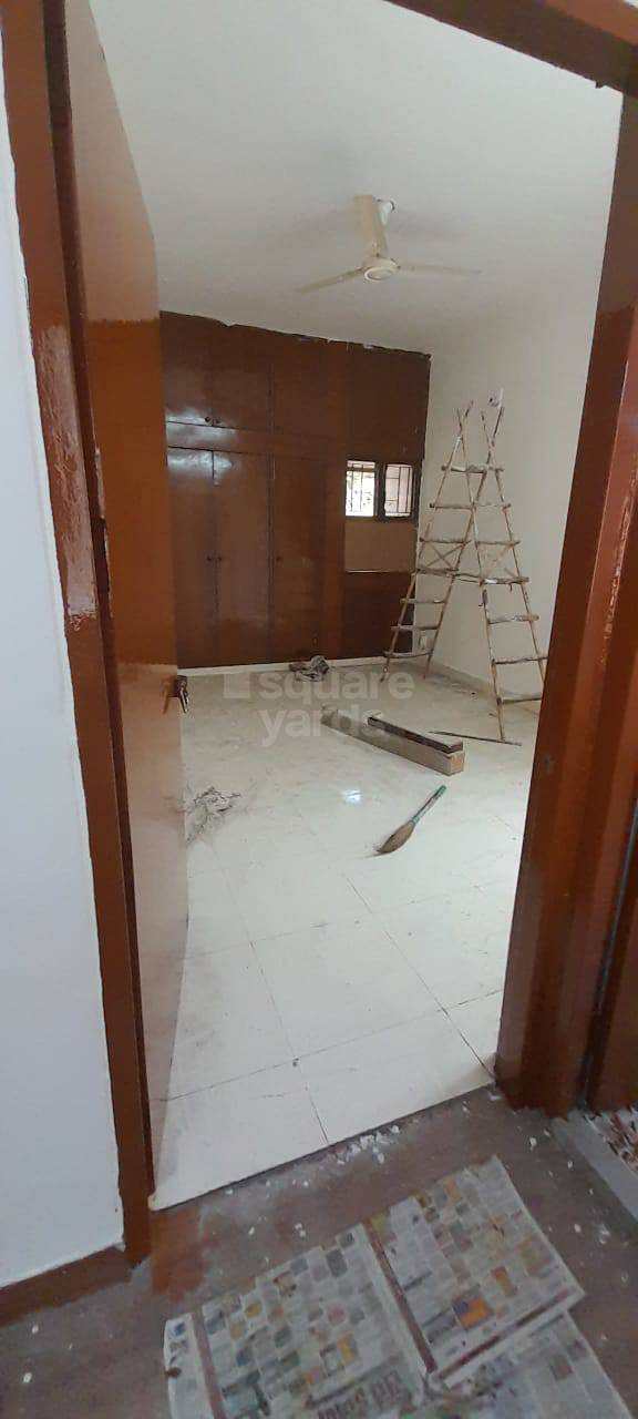 Rental 3 Bedroom 1450 Sq.Ft. Apartment in Mandakini Enclave, Kalkaji ...