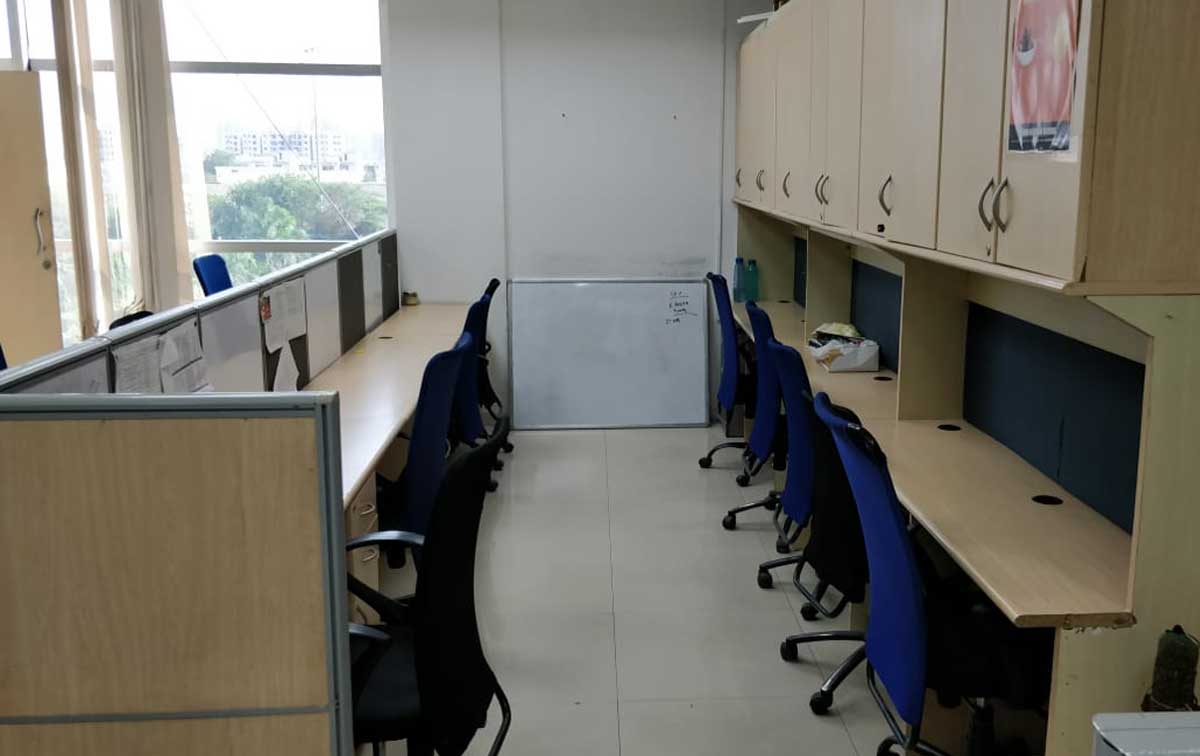 Resale Commercial Office Space 2000 Sq.Ft. in Emaar MGF Metropolis, Dlf ...