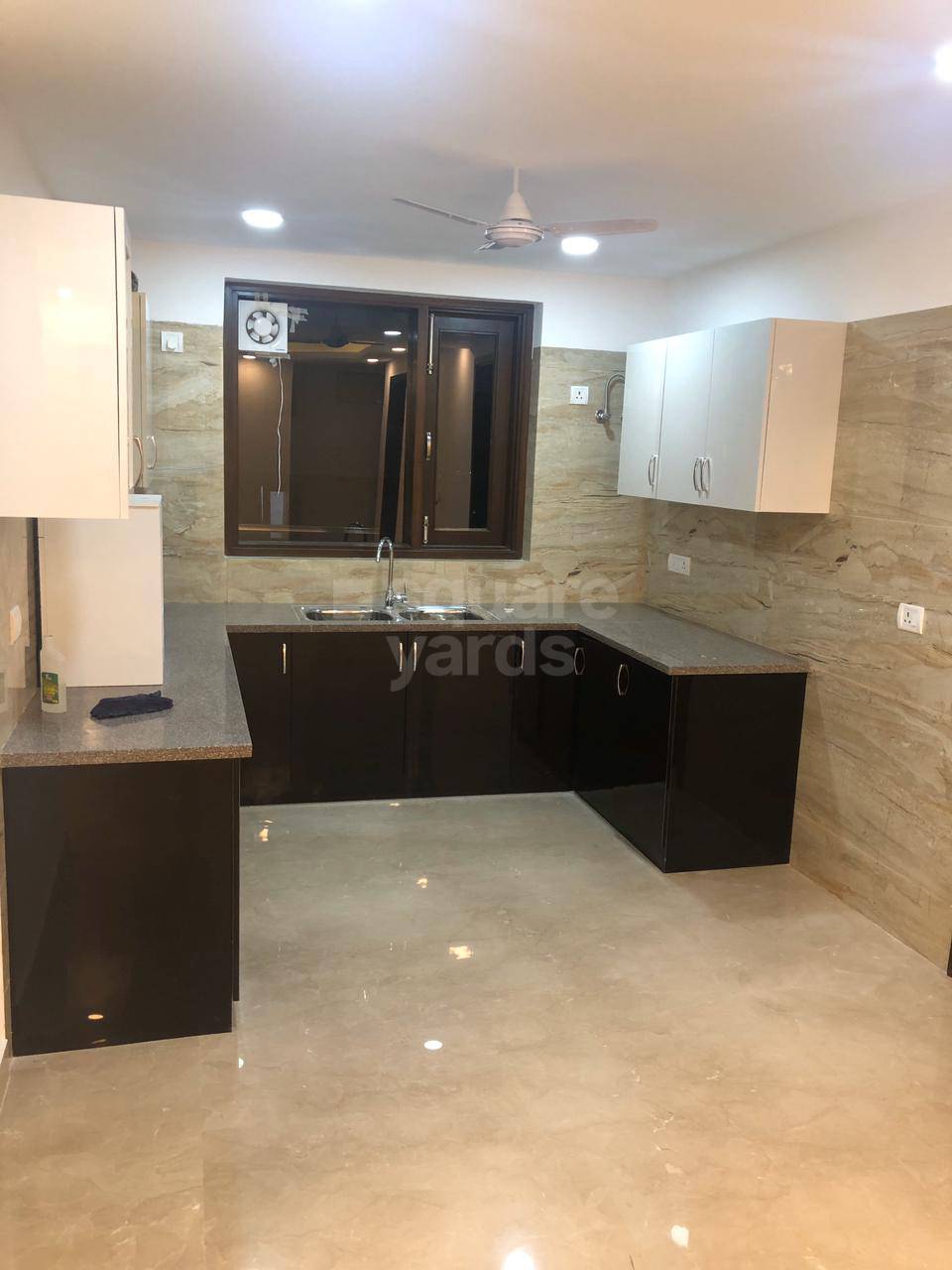 Rental 3 Bedroom 1850 Sq.Ft. Builder Floor in Vipul World Floors ...