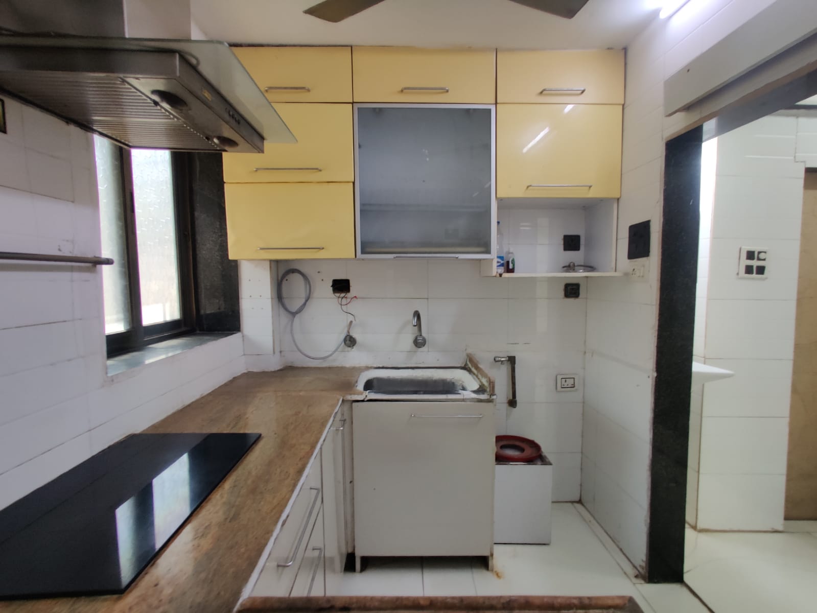 10574+ Property for Sale Near K B Bhabha Municipal Hospital Bandra ...