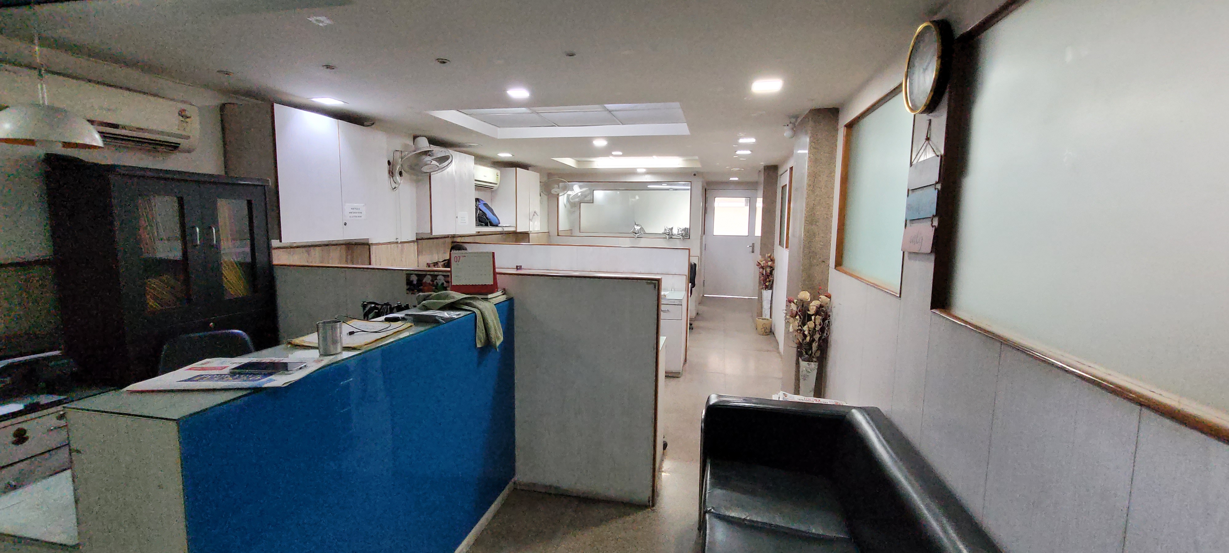 Rental Commercial Office Space 900 Sq.Ft. in Shipra Krishna Azure ...