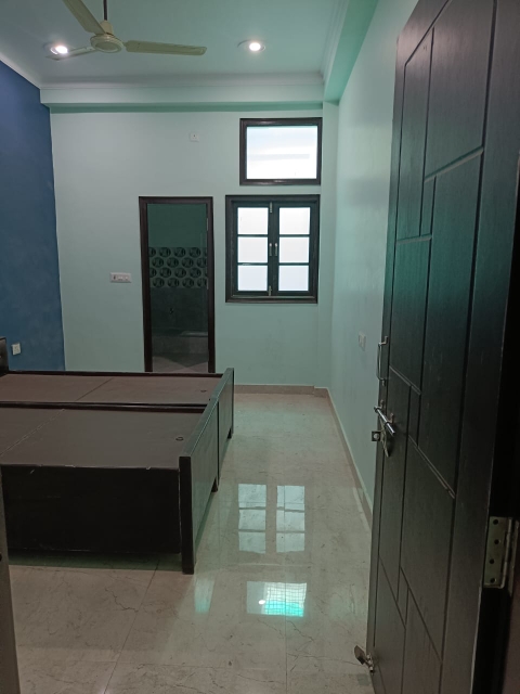 Rental 2 Bedroom 1100 Sq.Ft. Independent House in Chinhat Lucknow - 5679350