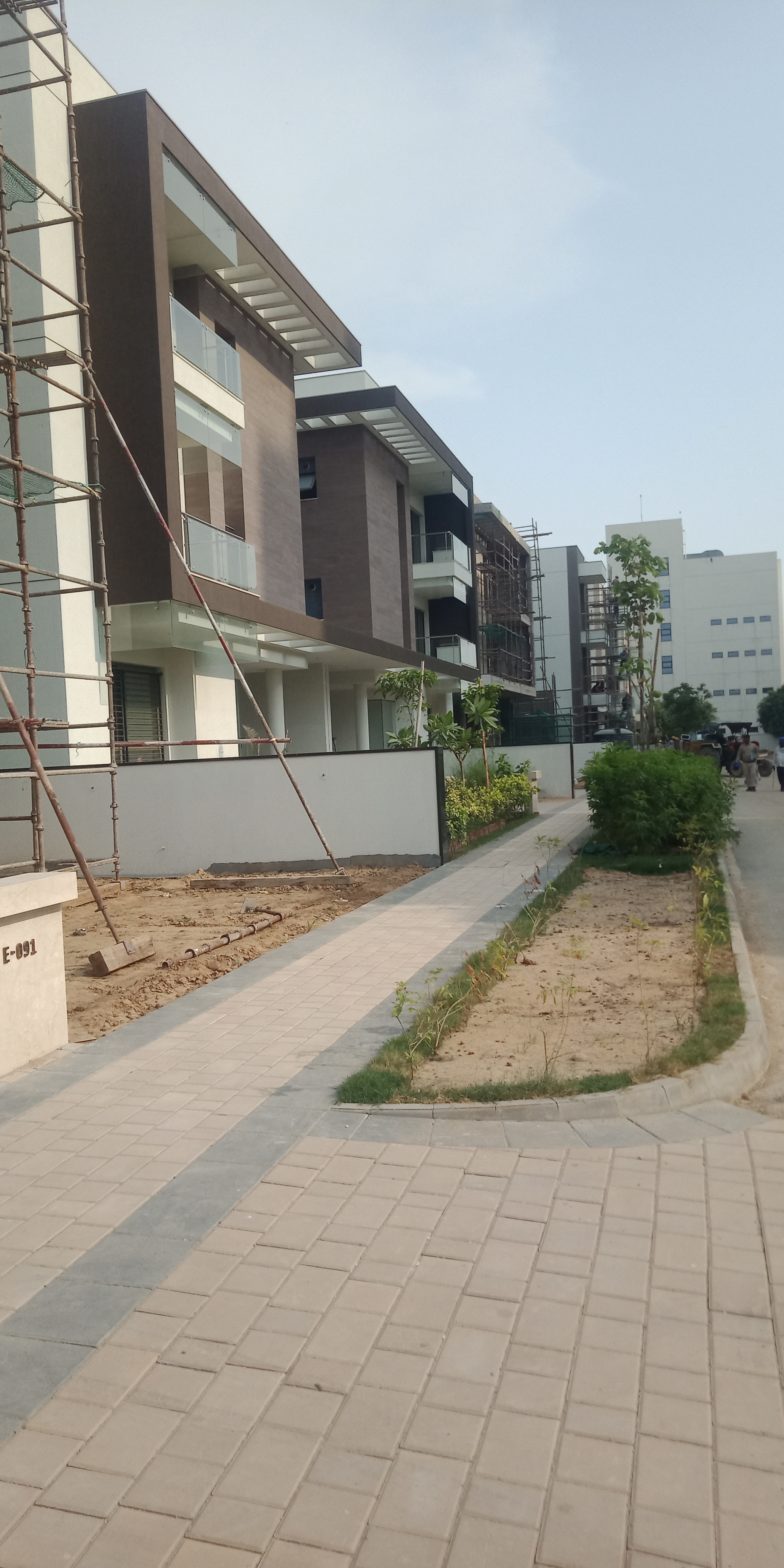 Resale 5 Bedroom 7330 Sq.Ft. Villa in Sobha International City Phase 4 ...