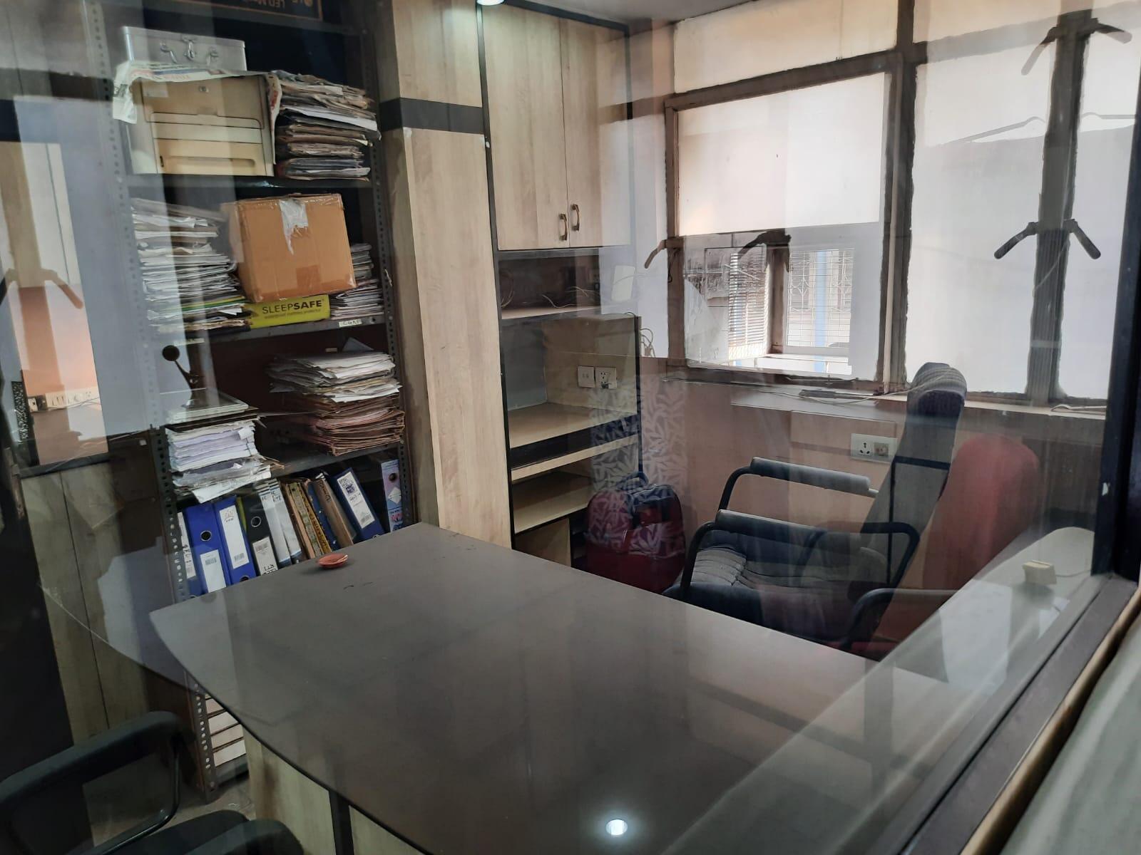 Rental Commercial Office Space 830 Sq.Ft. in Bbd Bag Kolkata - 5810686
