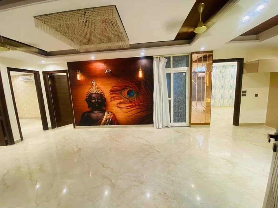 Resale 4 Bedroom 2700 Sq.Ft. Builder Floor in RWA Saket Block M, Saket ...