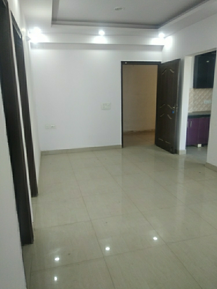 Resale 2.5 Bedroom 1180 Sq.Ft. Apartment in Koyal Enclave Ghaziabad ...