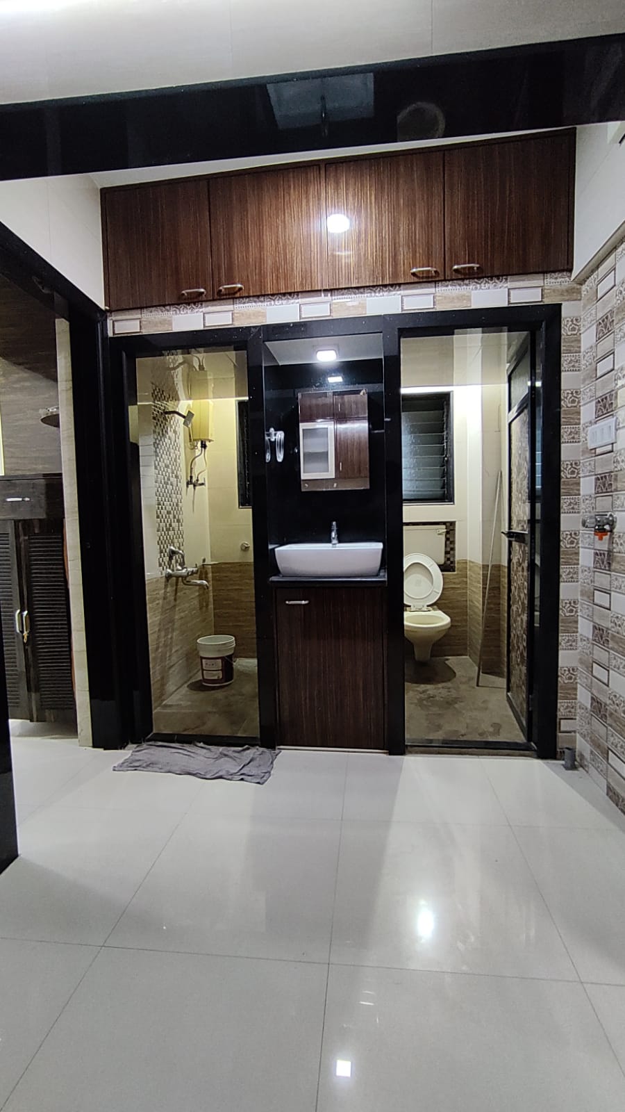 Resale 1 Bedroom 400 Sq.Ft. Apartment in Ashish Neha CHS, Dahisar East ...