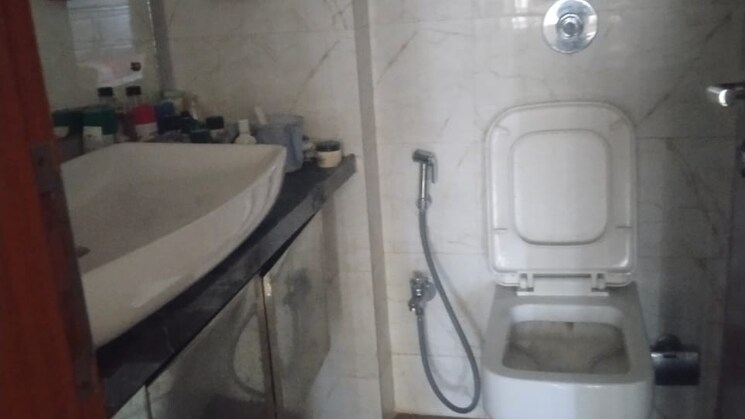 Resale 2 Bedroom 846 Sq Ft Apartment In Soham Tropical Lagoon