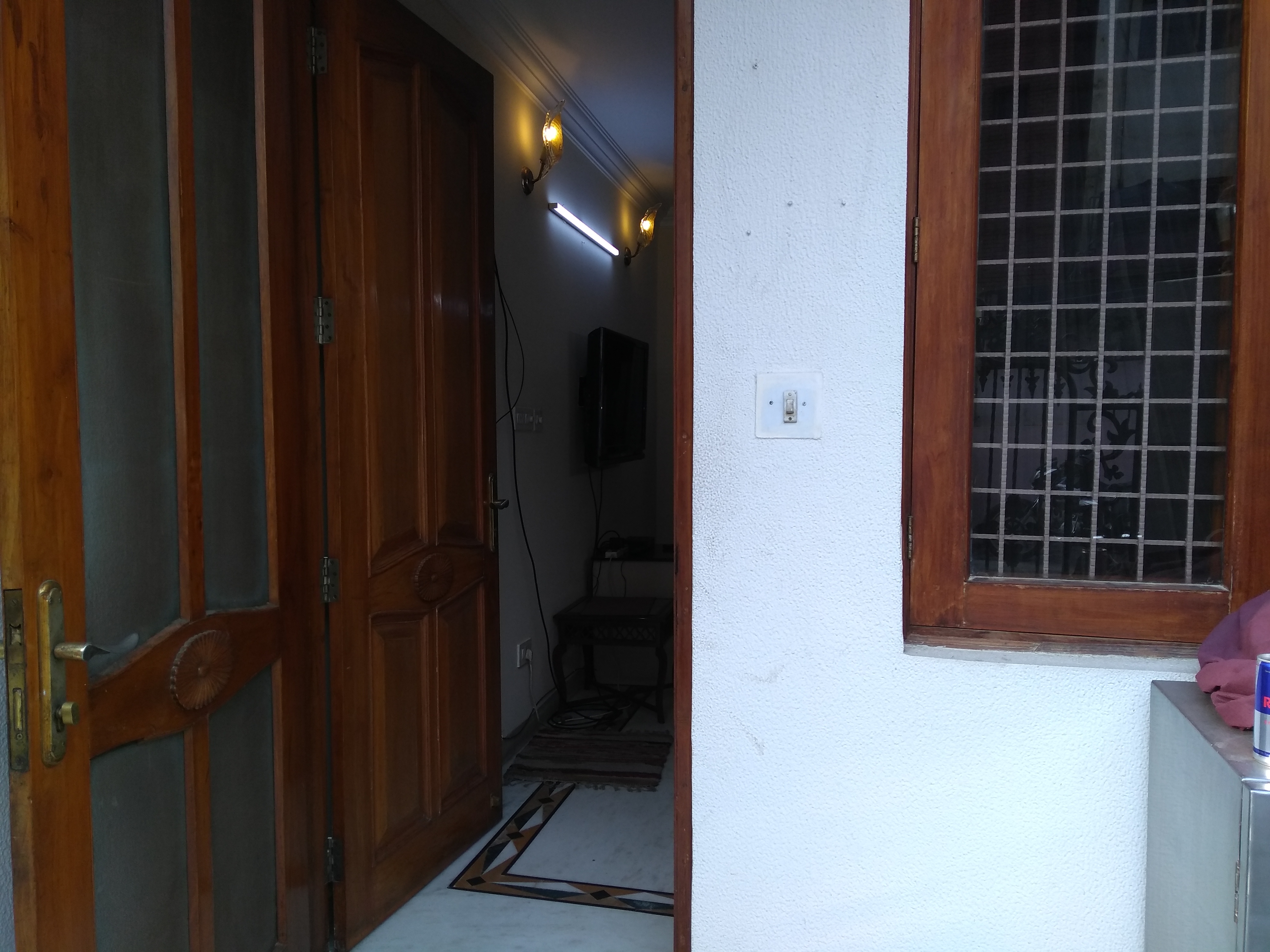 Rental 3 Bedroom 1700 Sq.Ft. Apartment in RWA Saket SFS Block A & C ...
