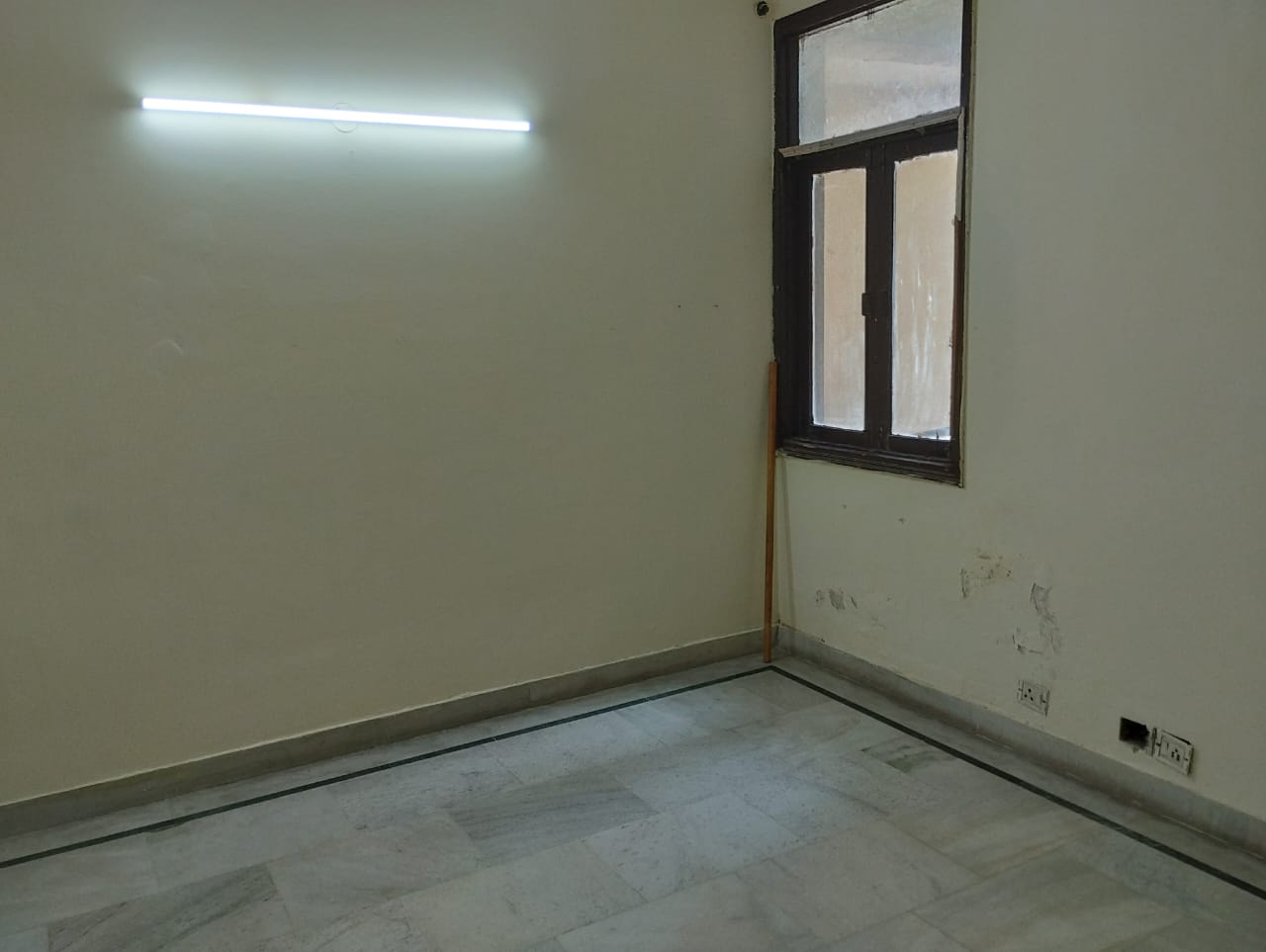 Resale 2 Bedroom 850 Sq.Ft. Apartment in DDA New MIG Flats, Mayur Vihar ...
