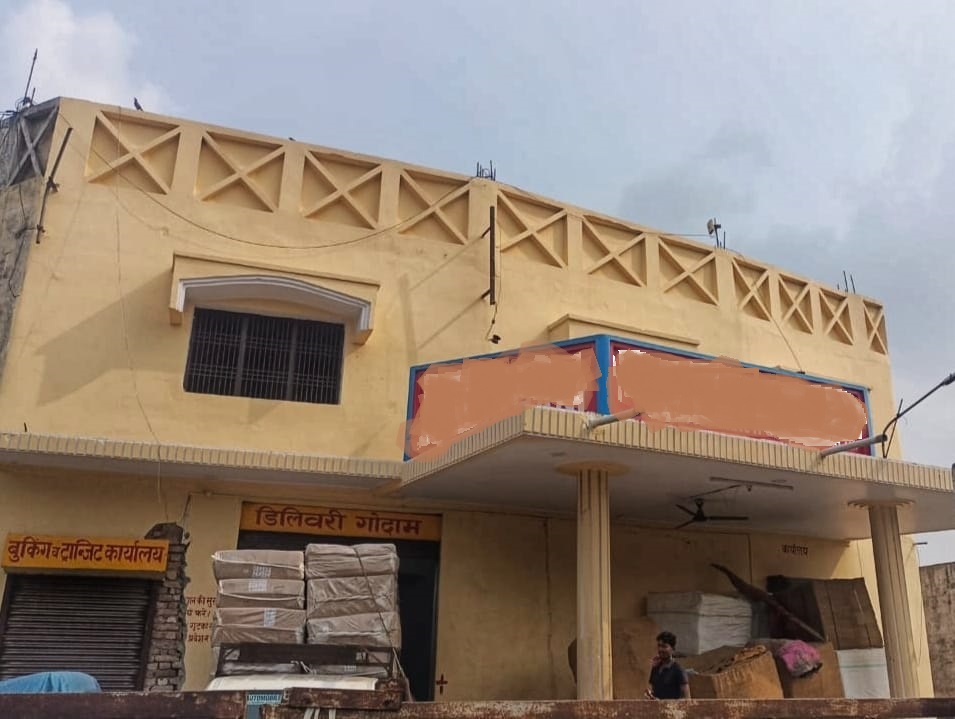 Rental Commercial Warehouse 8000 Sq.Ft. in Chandapur Varanasi - 5967425