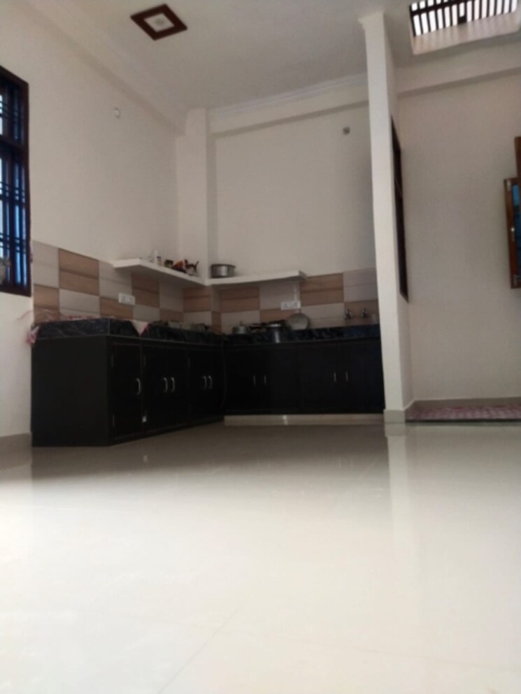 Rental 2 Bedroom 800 Sq.Ft. Independent House in Chinhat Lucknow - 5993245