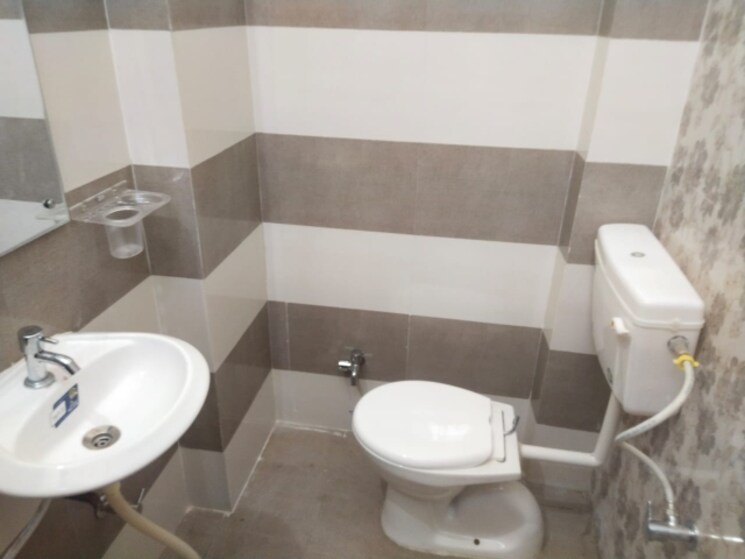 Rental 2 Bedroom 800 Sq.Ft. Independent House in Chinhat Lucknow - 5993245