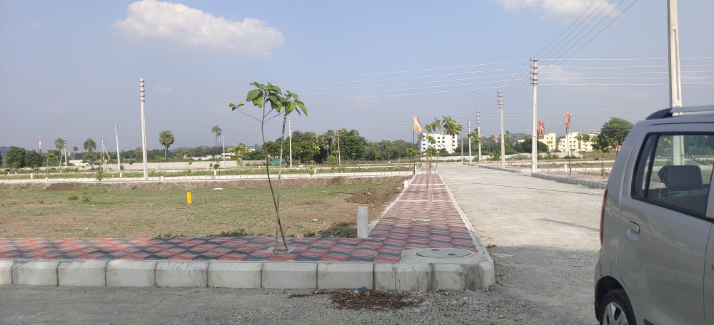 Resale 167 Sq.Yd. Plot in Pedda Amberpet Hyderabad - 6046322