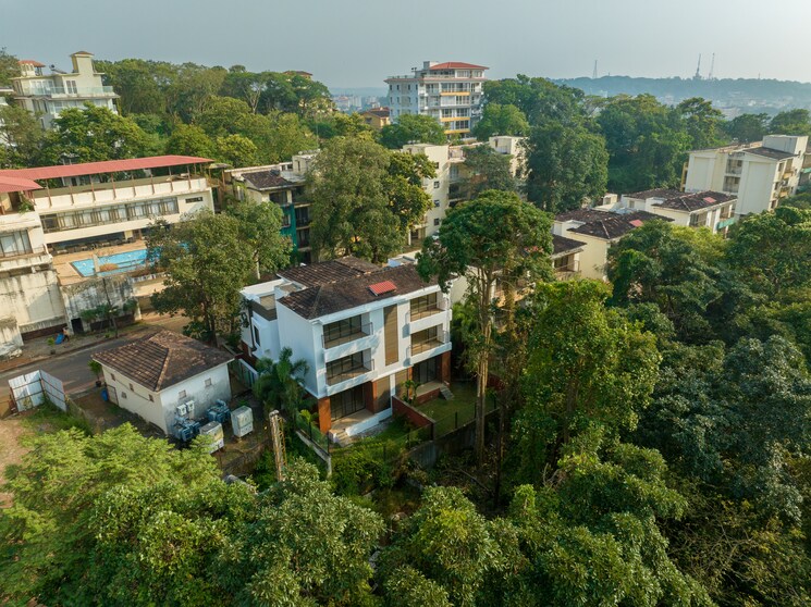 Resale 3 Bedroom 2383 Sq.Ft. Villa in Peninsula Ashok Beleza Villa ...