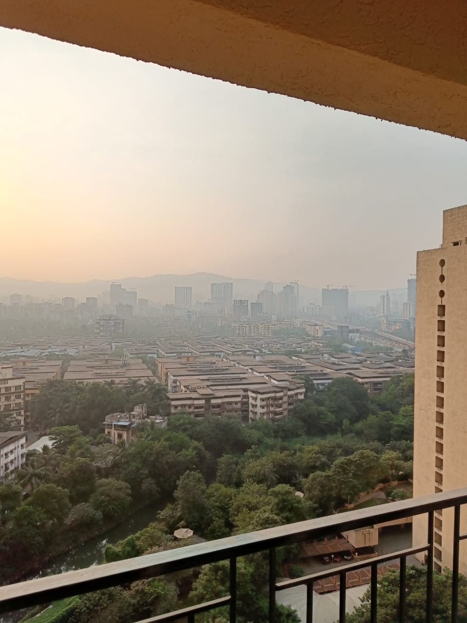 Resale 2 Bedroom 714 Sq.Ft. Apartment in Rustomjee Azziano Wing D ...