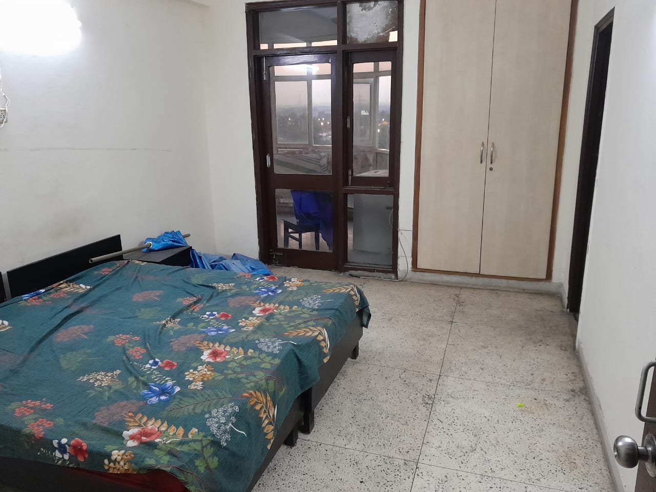 Resale 6+ Bedroom 375 Sq.Mt. Independent House in Sector 56 Noida - 6089082