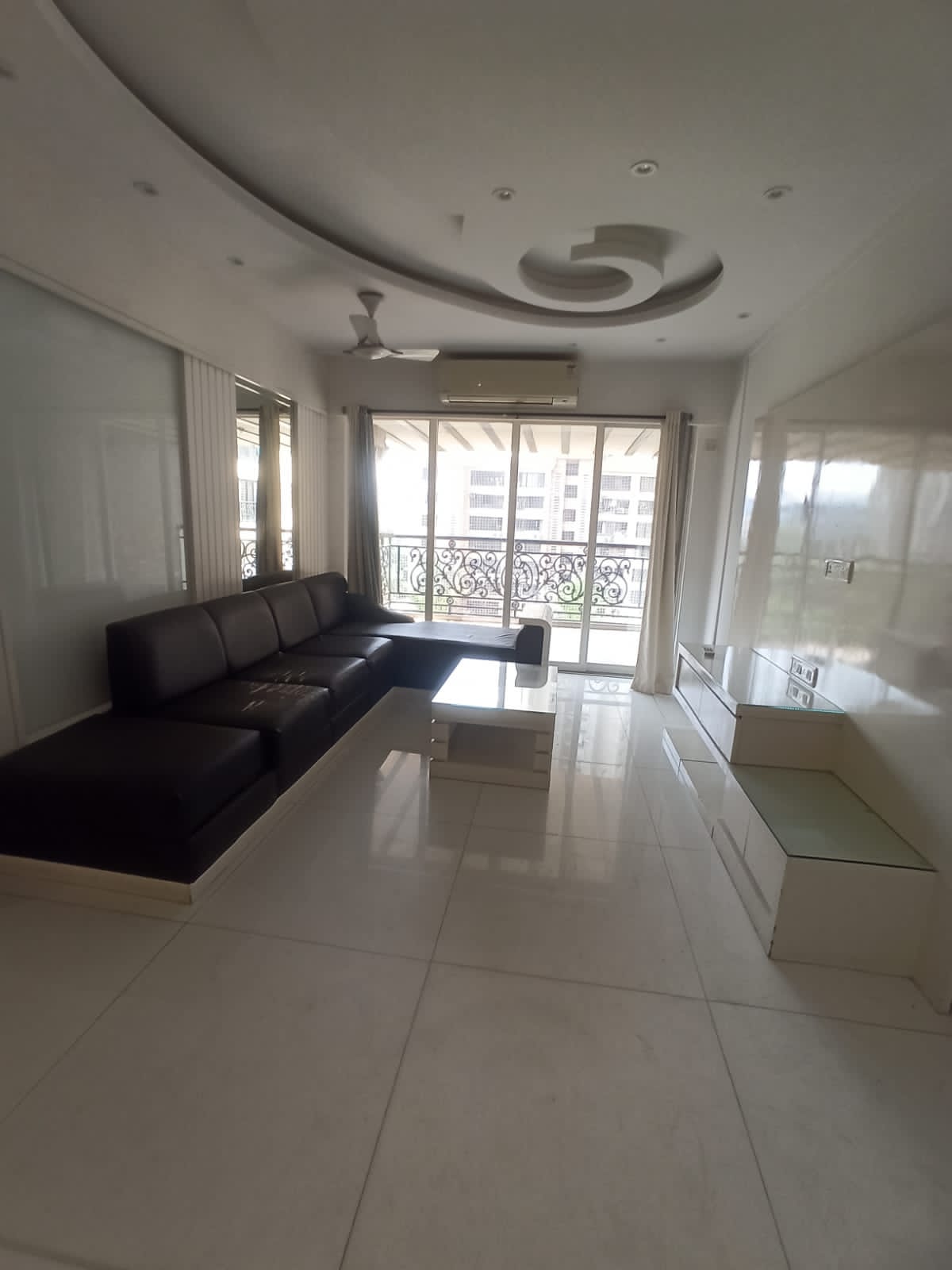 3 BHK Flats for Resale in K Raheja Raheja Classique Andheri West, Mumbai