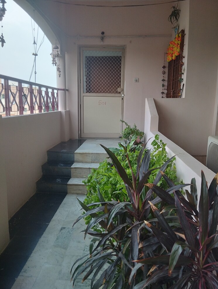 Resale 3 Bedroom 1450 Sq.Ft. Apartment in Madhura Nagar Hyderabad - 6176512
