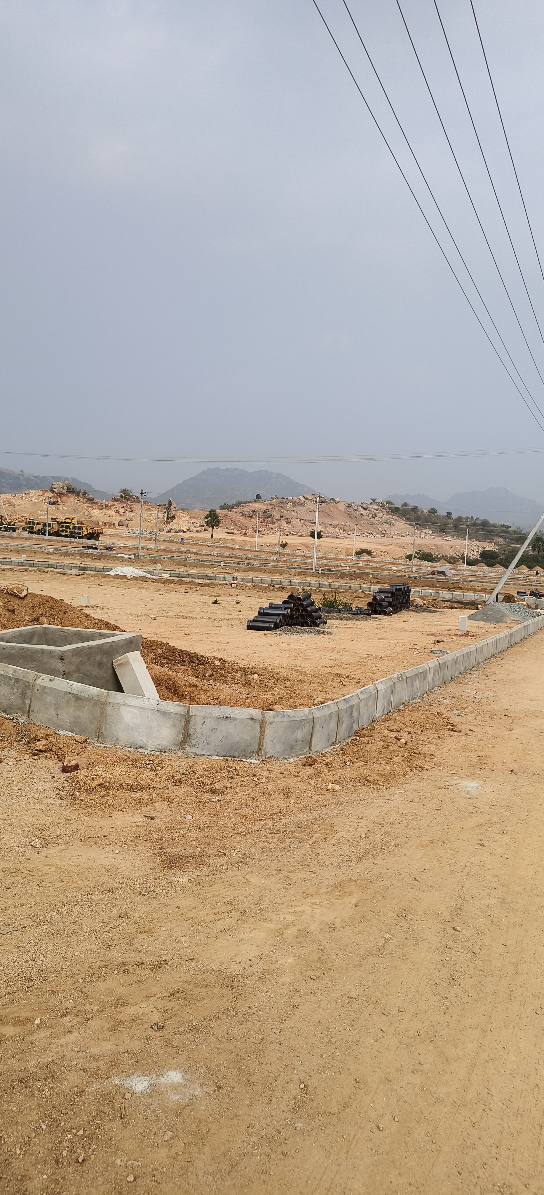 Resale 200 Sq.Yd. Plot in Pedda Amberpet Hyderabad - 6215637