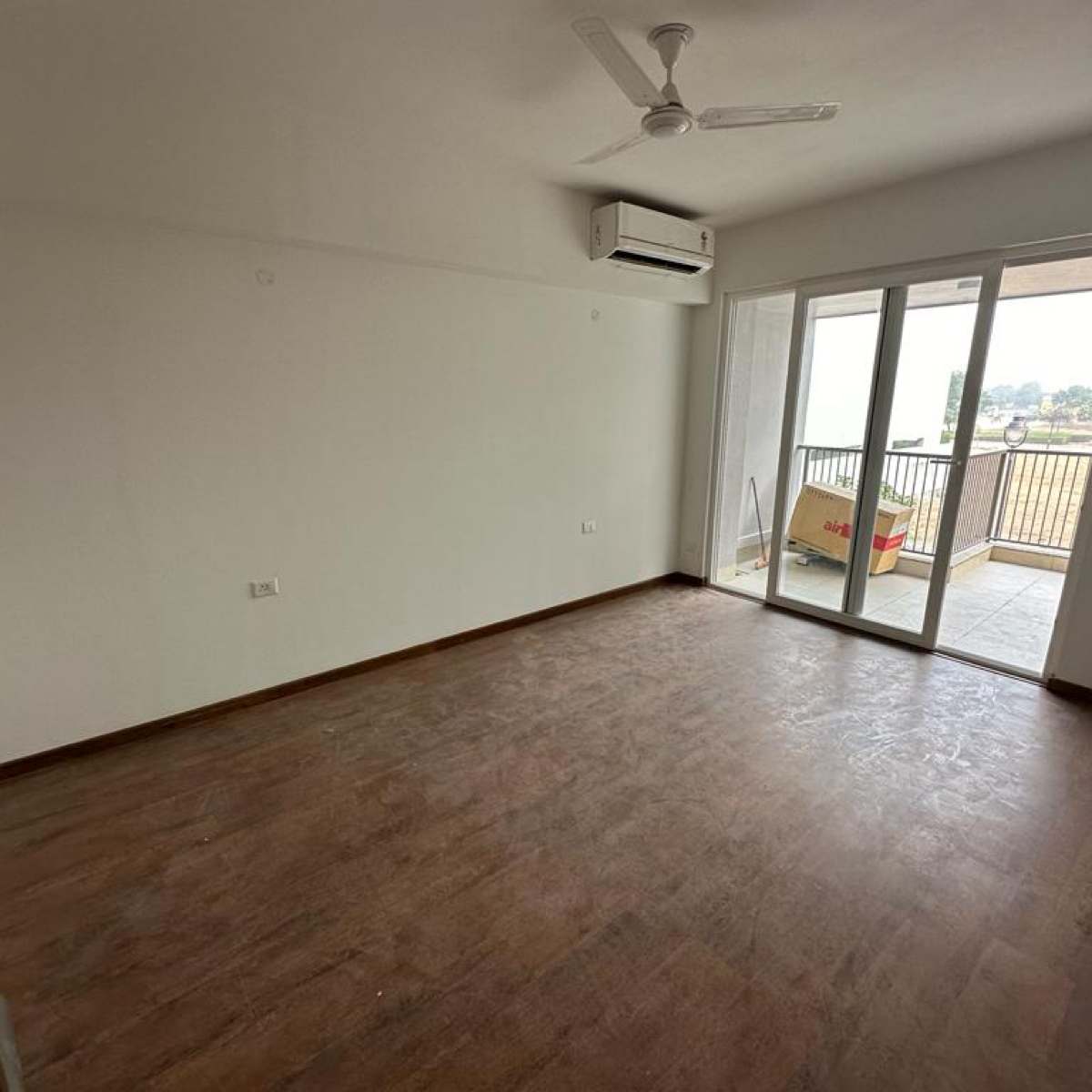 Resale 4 Bedroom 210 Sq.Ft. Builder Floor in DLF Garden City ...