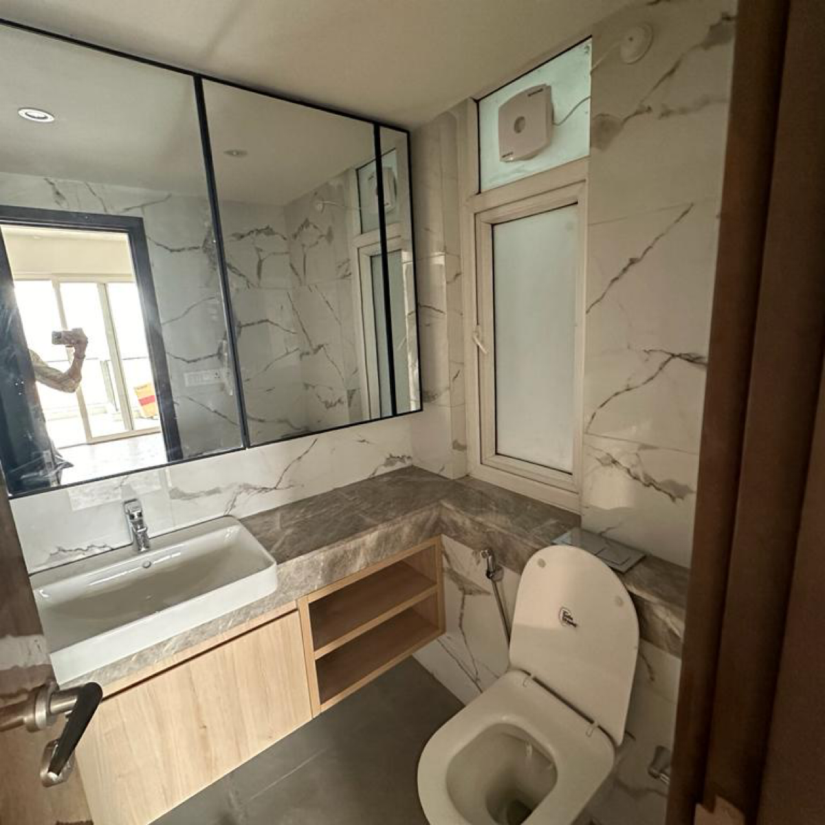 Resale 4 Bedroom 210 Sq.Ft. Builder Floor in DLF Garden City ...