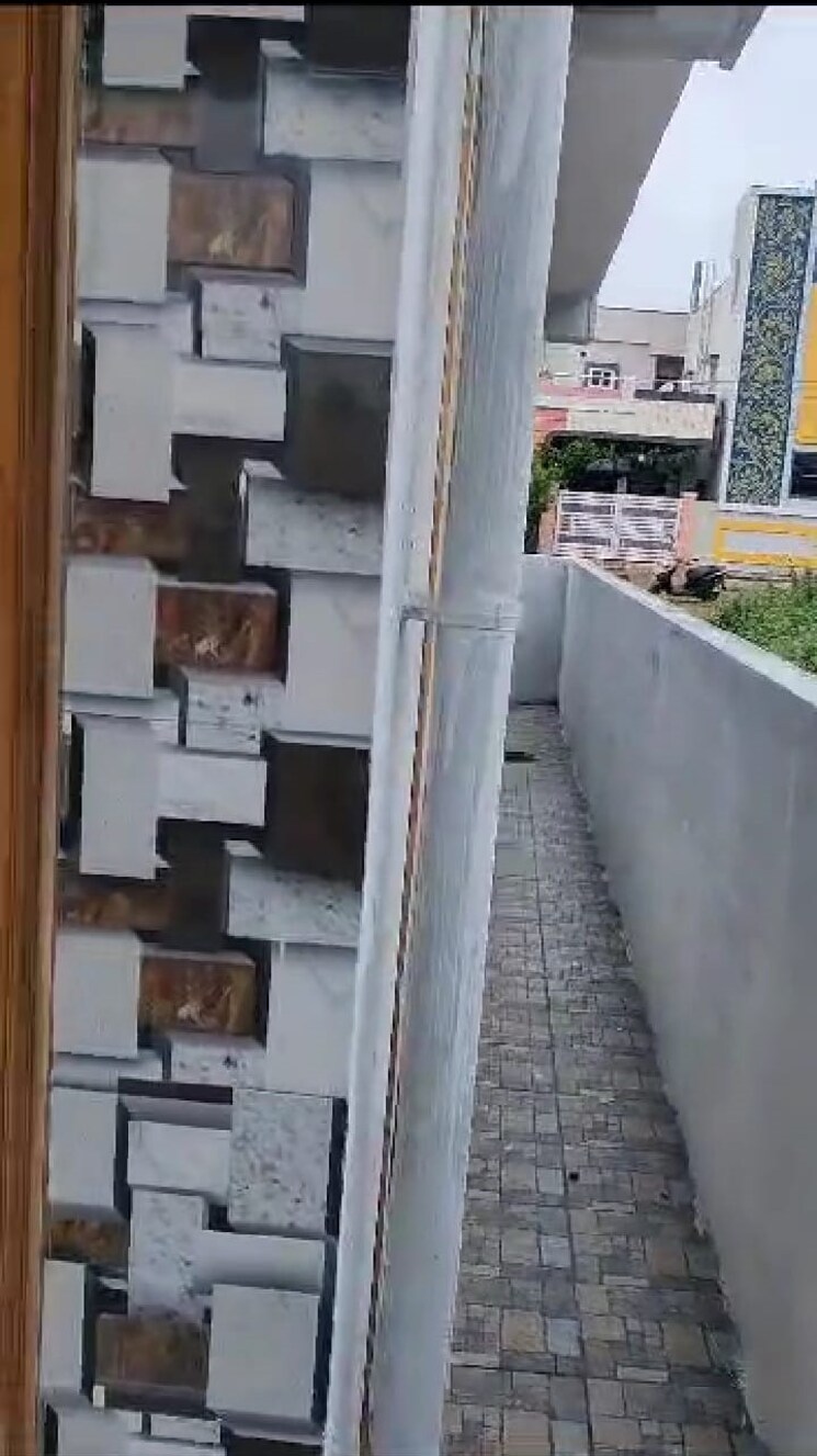 Resale 2 Bedroom 100 Sq.Yd. Independent House in Nagaram Hyderabad - 6295148