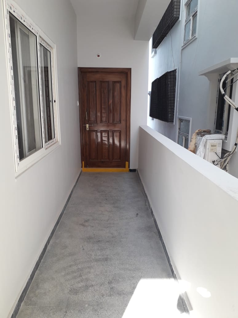 Resale 6+ Bedroom 5400 Sq.Ft. Independent House in Manikonda Hyderabad ...