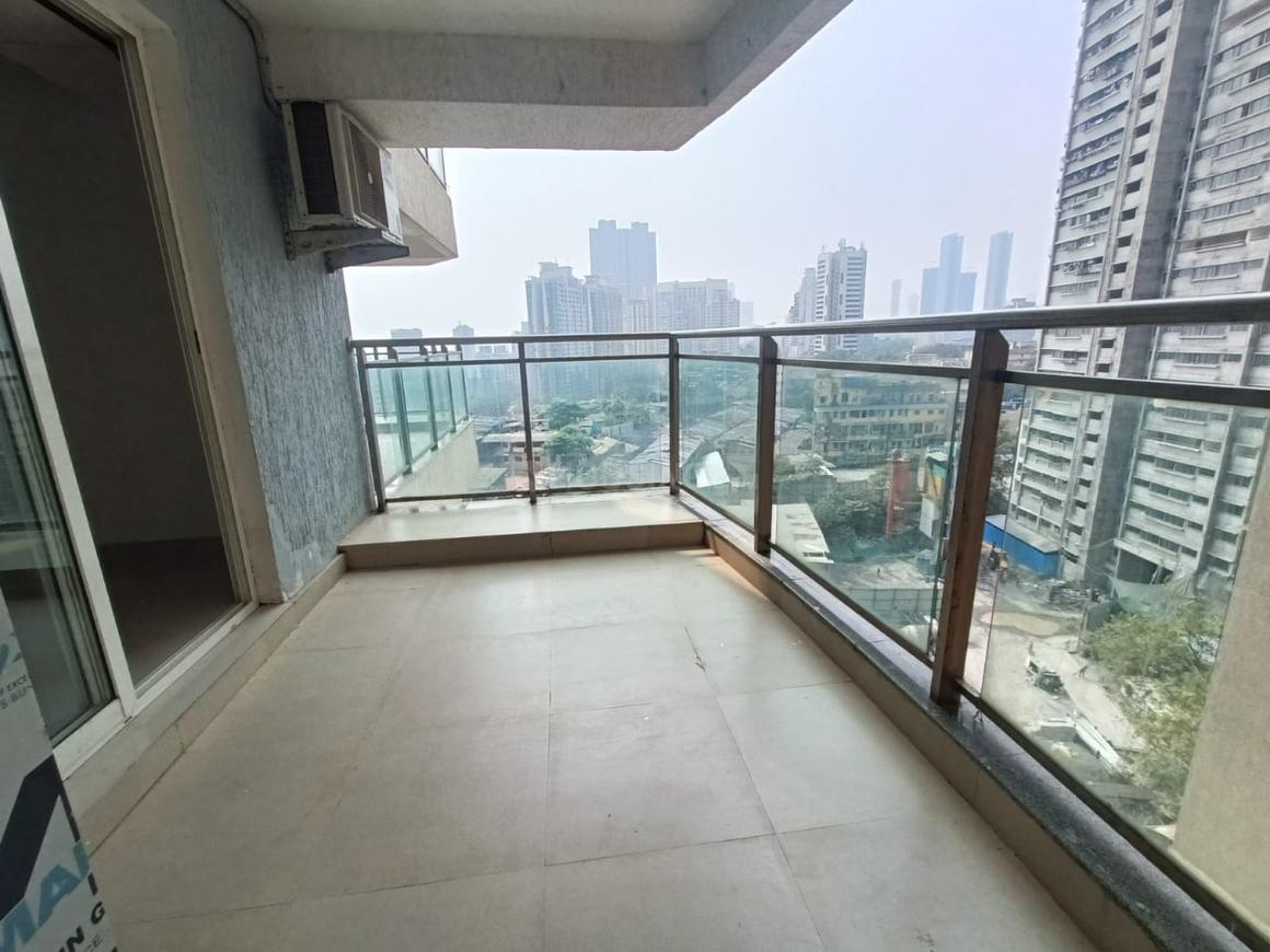 Rental 3 Bedroom 1300 Sq.Ft. Apartment in Omkar Veda Exclusive, Parel ...