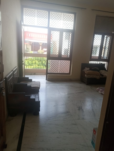 Rental 1.5 Bedroom 750 Sq.Ft. Independent House in Sector 40 Noida ...