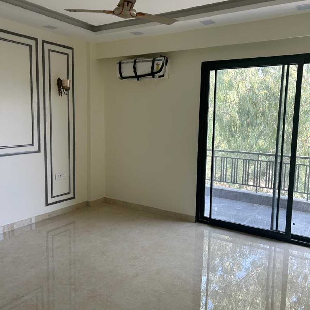 Resale 4 Bedroom 4500 Sq.Ft. Builder Floor in Ansal Plaza Sector-23 ...