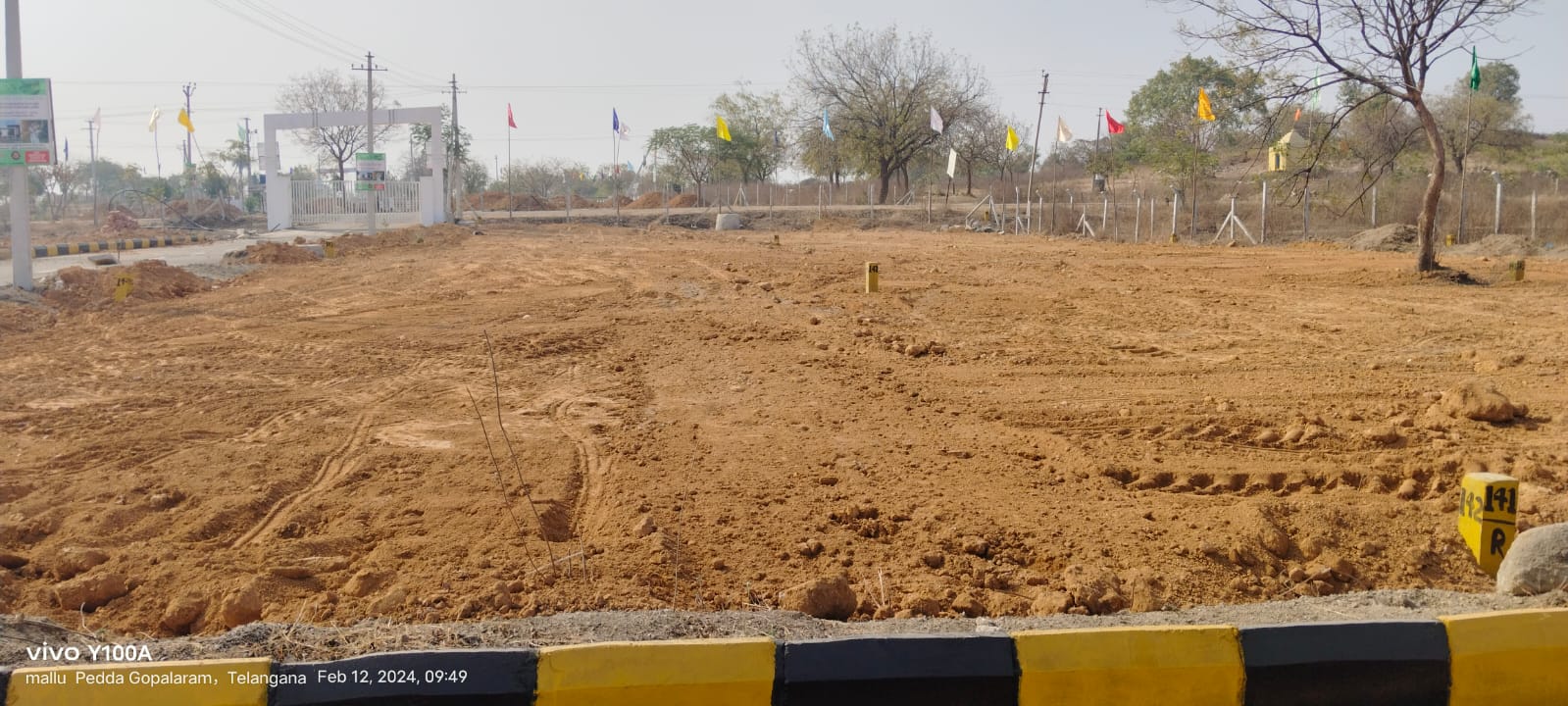 Resale 150 Sq.Yd. Plot in Budhera Hyderabad - 6540311