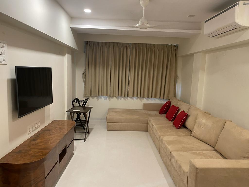 Rental 3 Bedroom 2200 Sq.Ft. Apartment in Little Heights, Bandra West ...