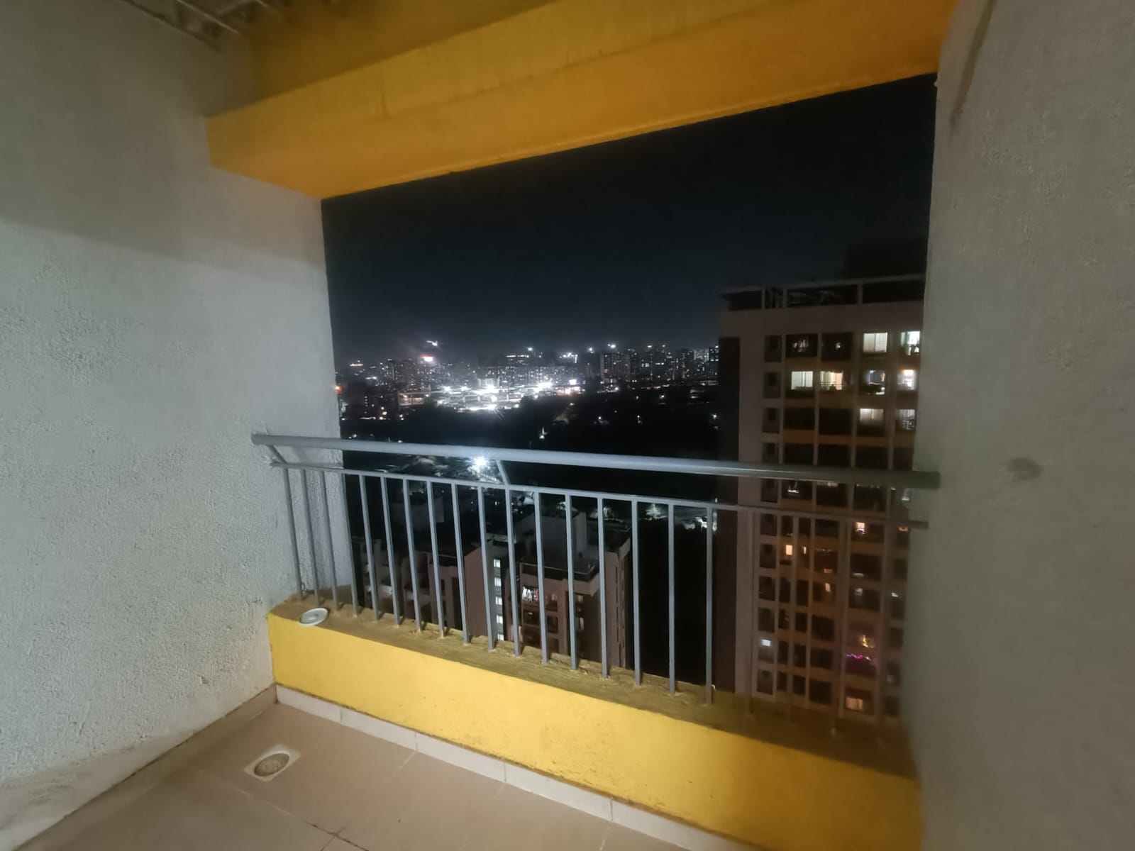 Rental 2 Bedroom 1180 Sq.Ft. Apartment in Baner Pune - 6574084