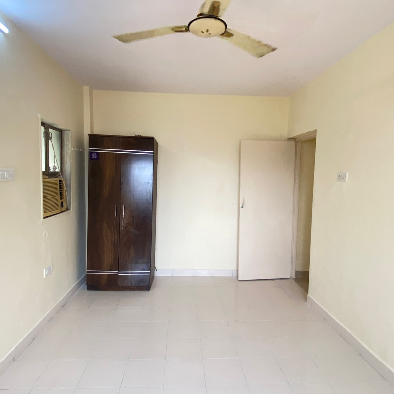 Resale Property in Shree Swami Samarth Bhavan: 2+ Flats for Resale in ...
